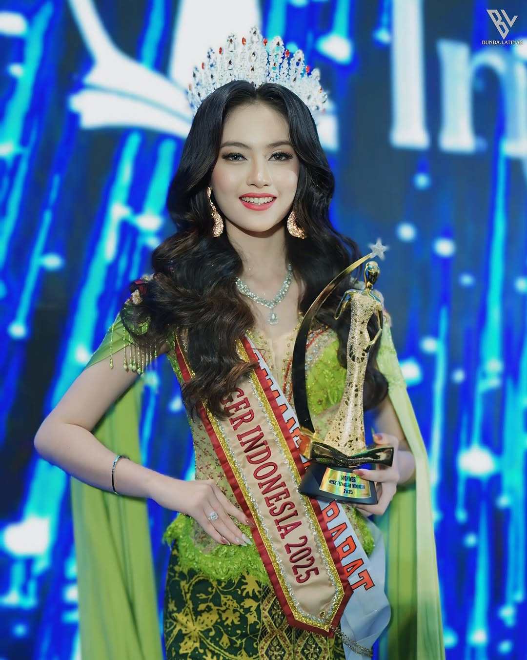 Nur Syakirah Siswi SMAN 1 Raih Mahkota Miss Teenager Indonesia 2025